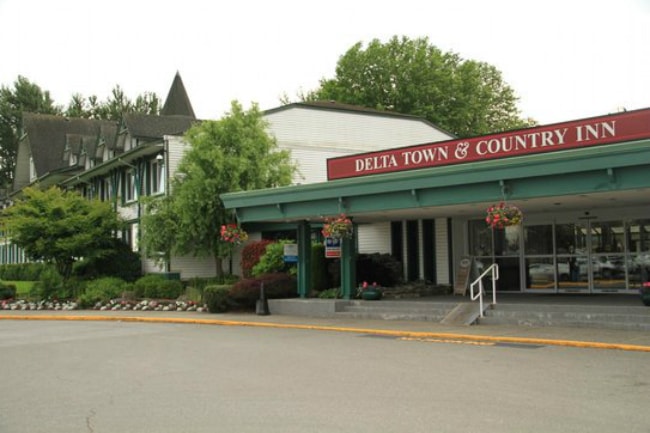 Delta Indoor Tennis Court Faces Demolition as Part of Gateway's ...